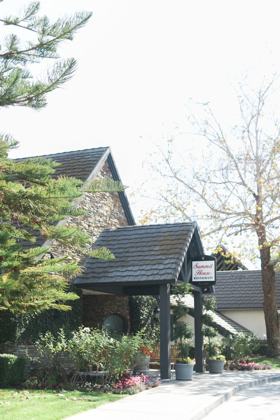 Mary and Eric’s whimsical wedding at the Summit House Wedding Venue ...